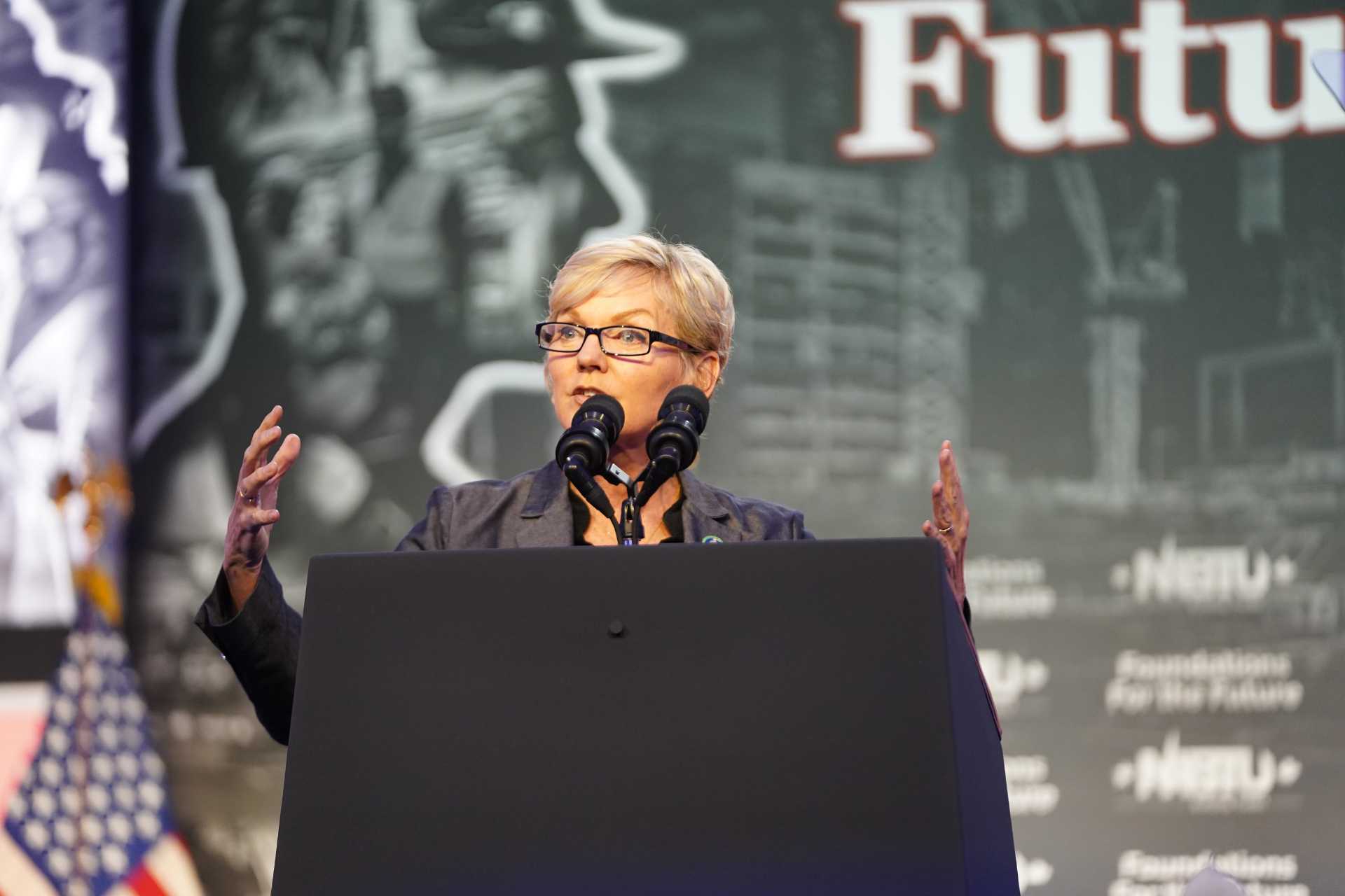 AI for the grid has potential, DOE says — but comes with pitfalls