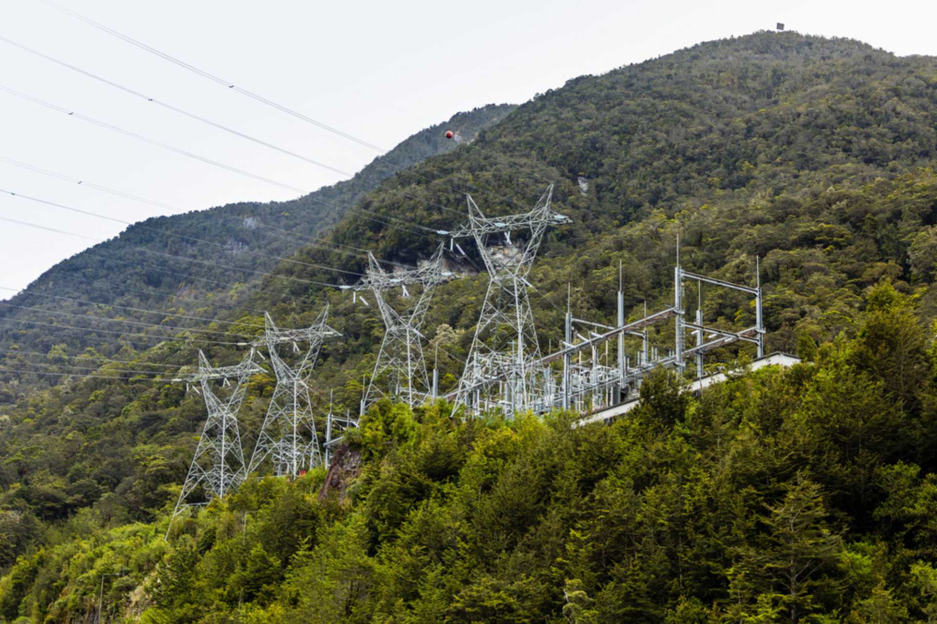 Exclusive: Google’s grid moonshot is now tackling distribution ...